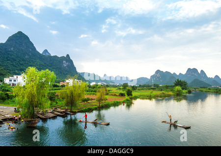 China Guilin Yangshuo rafting Stock Photo - Alamy