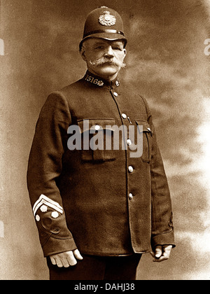 Policeman early 1900s Stock Photo - Alamy