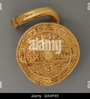 Pair of Spiral-Form Earrings Stock Photo - Alamy