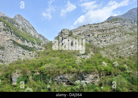 Moraca canyon, north of Podgorica, Montenegro Stock Photo - Alamy