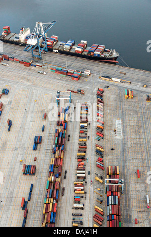 Aerial view of the Port of Charleston Wando Terminal in Charleston, SC ...