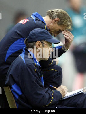Frankfurt coach Christoph Daum during the Bundesliga match VfL ...