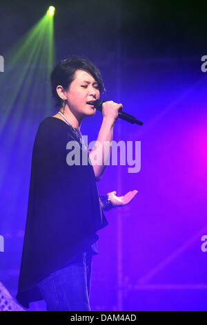 Rene Liu forgot lyrics in her concert in a comical opening in Taipei ...