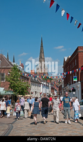 Crowds in Lichfield Market Place walk towards the Cathedral for the ...