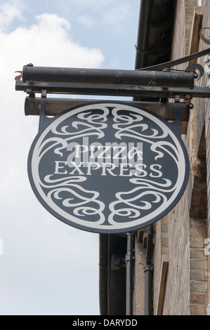 Pizza Express sign or logo Stock Photo - Alamy