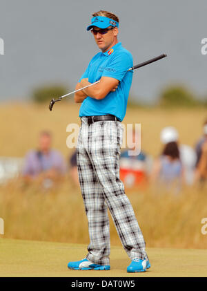 Muirfield, East Lothian, Scotland, UK. 18th July 2013. Phil Mickelson ...