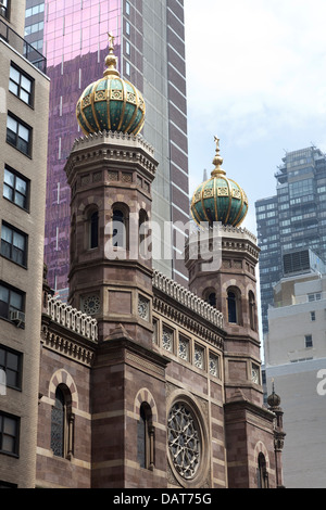 Central Synagogue in Manhattan, New York City, USA Stock Photo - Alamy