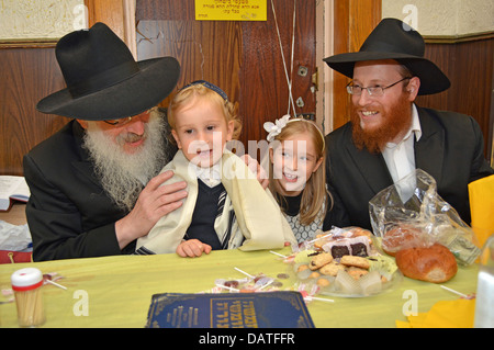 Happy Jewish family Stock Photo - Alamy