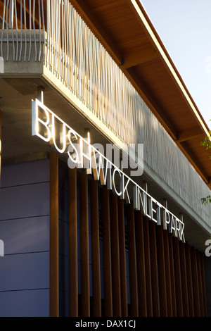 Bushwick Inlet Park, Williamsburg, Brooklyn, NYC Stock Photo - Alamy