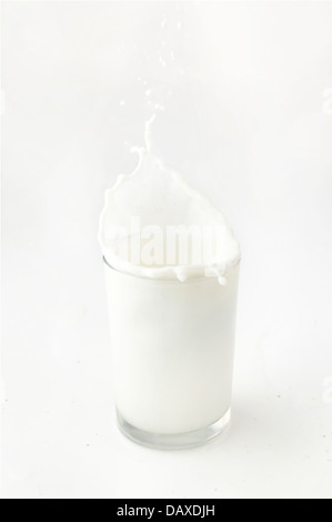 milk splash drop white liquid Stock Photo - Alamy