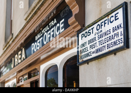 Old fashioned 1930s Post Office Letter Box Stock Photo - Alamy