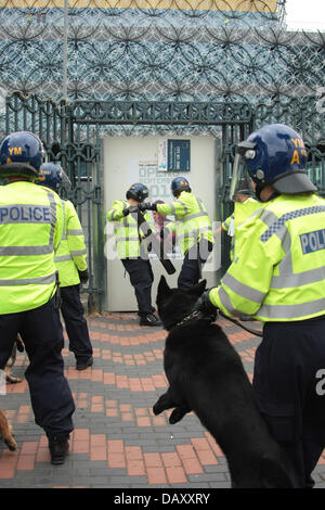 Birmingham, UK. 20th July 2013. The EDL in Birmingham city centre ...
