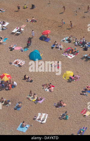Brighton beach on a hot July afternoon Stock Photo - Alamy