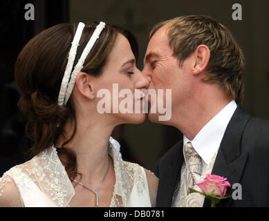 Newly weds Countess Catherina Bernadotte (L) and Romuald Ruffing smile ...
