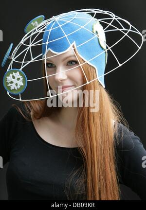 Model Anna poses in underwear for the fashion magazine Sous at ...