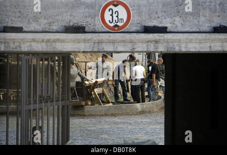 Extras pictured during the shooting of 'Valkyrie' at German Resistance ...