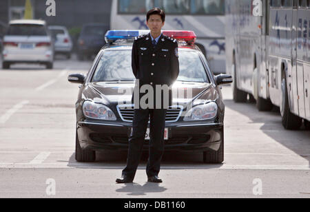 Chinese police car in Beijing Stock Photo: 13141190 - Alamy
