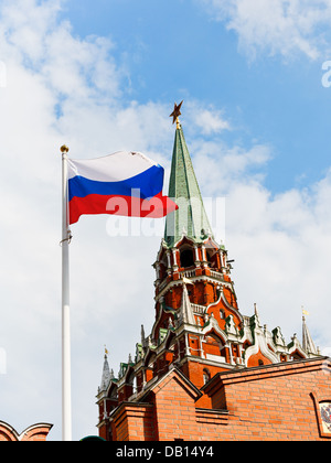 Moscow: Russian flag with Troitskaya Tower (Trinity Tower), one of ...