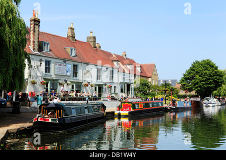 The Cutter Inn at Ely riverside Cambridgeshire England UK Stock Photo ...