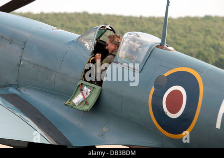 Pilot Peter Teichman in Spitfire Mk XI aircraft Stock Photo - Alamy