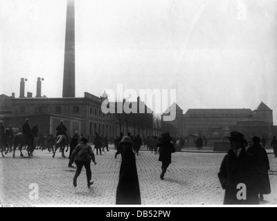 Beer Hall Putsch 1923, trial at People's Court, Munich 1, opening ...