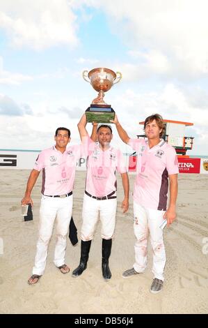 Pelon Escapite, Luis Escobar and Bash Kazi of The Raleigh Men World Cup ...
