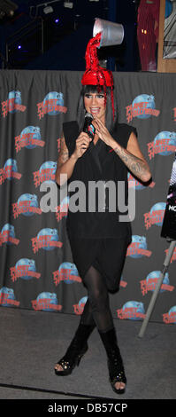 Drag Superstar Raja is crowned winner of Season Three of RuPaul's Drag ...