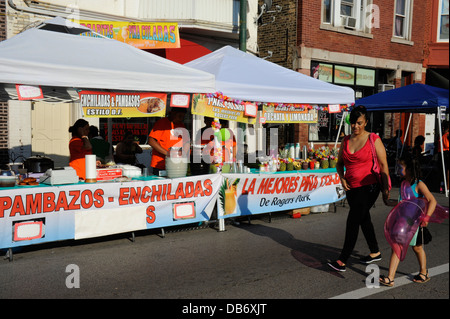 Mexican food stand during "Celebrate Clark Street" festival in Rogers ...