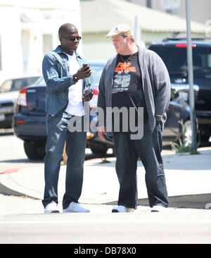Billy Gardell (R) and Reno Wilson (C) go for lunch together at Kings ...