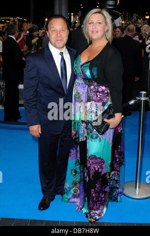 London, UK. Stephen Graham and Hannah Walters at ÔMatilda The MusicalÕ ...
