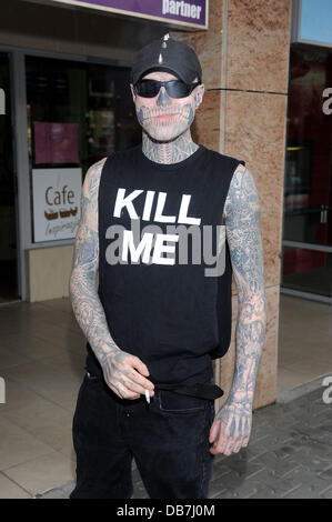 Rick Genest, the Canadian artist and fashion model also known as Zombie ...