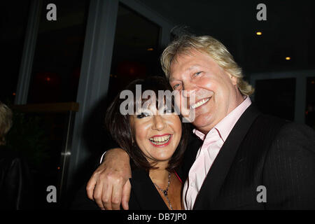 Jane McDonald and Eddie Rothe at the opening of Carluccio's Stock Photo ...