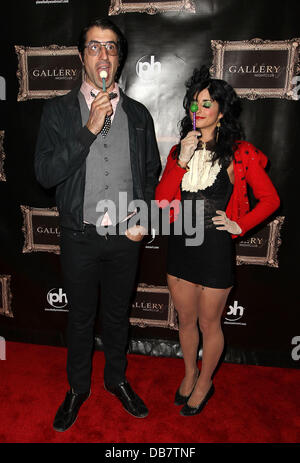 Voki Kalfayan Angel Porrino celebrates her 22nd Birthday at Gallery ...