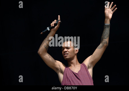 Harley "Sylvester" Alexander-Sule from British hip hop duo, Rizzle ...