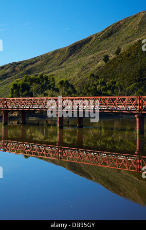 Traffic bridge over still water of Mann River at Jackadgery, NSW ...