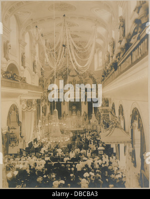 Photograph of Basilique Notre-Dame in Fribourg, Switzerland, taken by ...