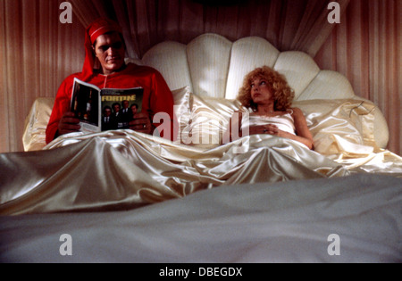 SO FINE (1981) RICHARD KIEL, ANDREW BERGMAN (DIR) SFN 006 MOVIESTORE Stock Photo: 58712586 - Alamy