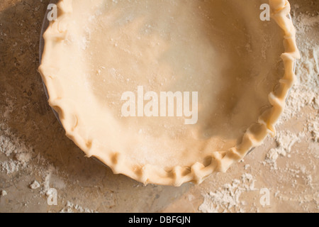 Close up of empty pie shell Stock Photo - Alamy
