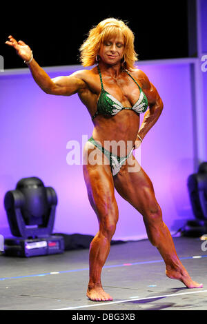 Tammy Patnode Women's Bodybuilding Competition 2011 IFBB Toronto Pro Stock Photo - Alamy