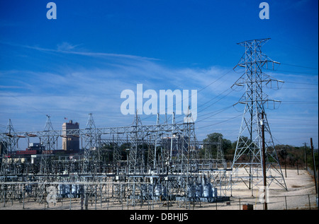 Texas USA Substation And Powerlines Between Austin And Dallas Stock ...