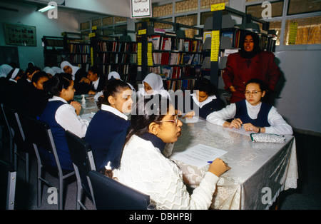 Girls in Classroom Kuwait Stock Photo - Alamy