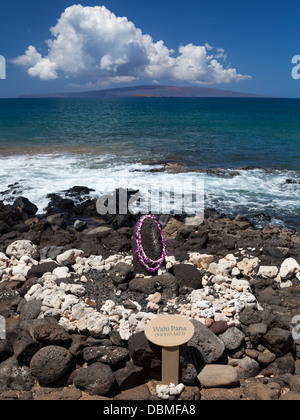The Ku'ula Stone, a fisherman's shrine, off the coastal walkway in ...
