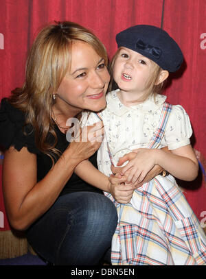 Megyn Price and her Daughter Grace Los Angeles premiere of 'Fully ...