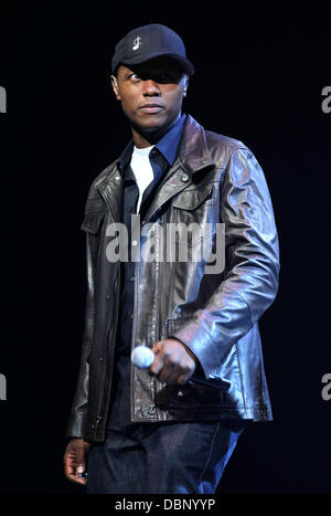 Javier Colon 'The Voice' live on tour at the MGM Grand Garden Arena Las ...