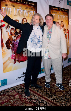 USA. Jeff Bridges, John Goodman and Steve Buscemi in a scene from the ...