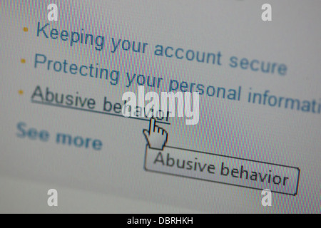 Twitter Abuse Reporting Stock Photo - Alamy