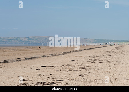 Hot day at berrow beach somerset Stock Photo - Alamy