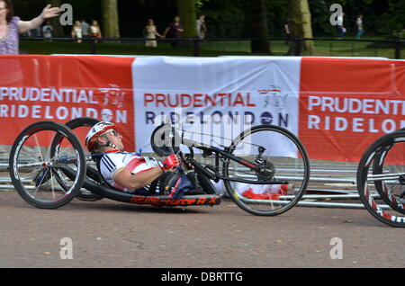 The Prudential RideLondon Grand Prix - Paralympic with hand-cycle ...