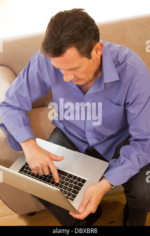 Twitter website down Stock Photo - Alamy
