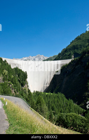 Switzerland, Canton Ticino, Luzzone dam Stock Photo - Alamy